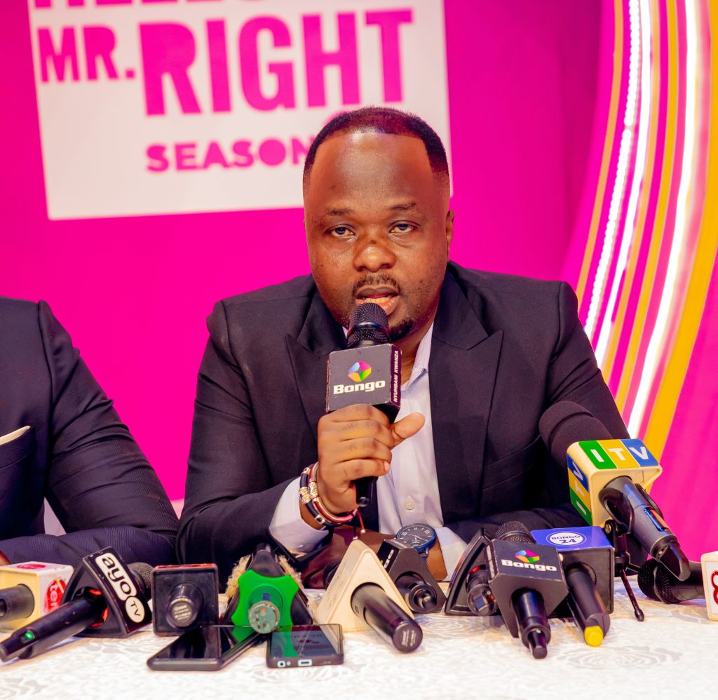 Dean Sullivan: Brookside actor dies aged 68 - Daily News