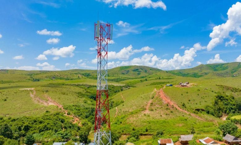 TOA obtains 80bn/- for telecom towers expansion - Daily News