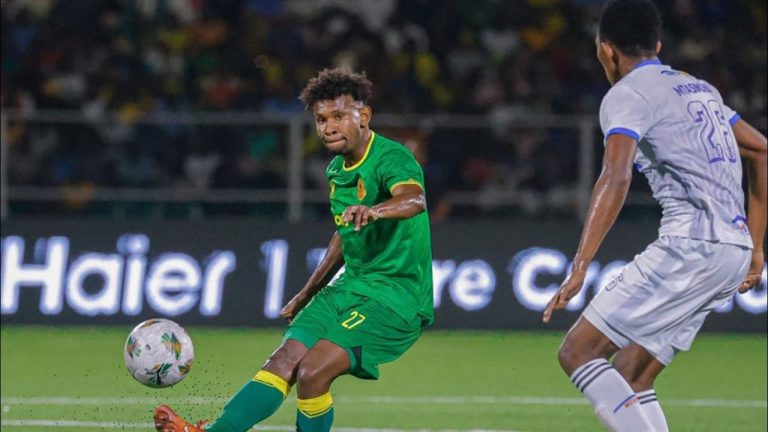 Yanga, Azam set for epic league clash - Daily News