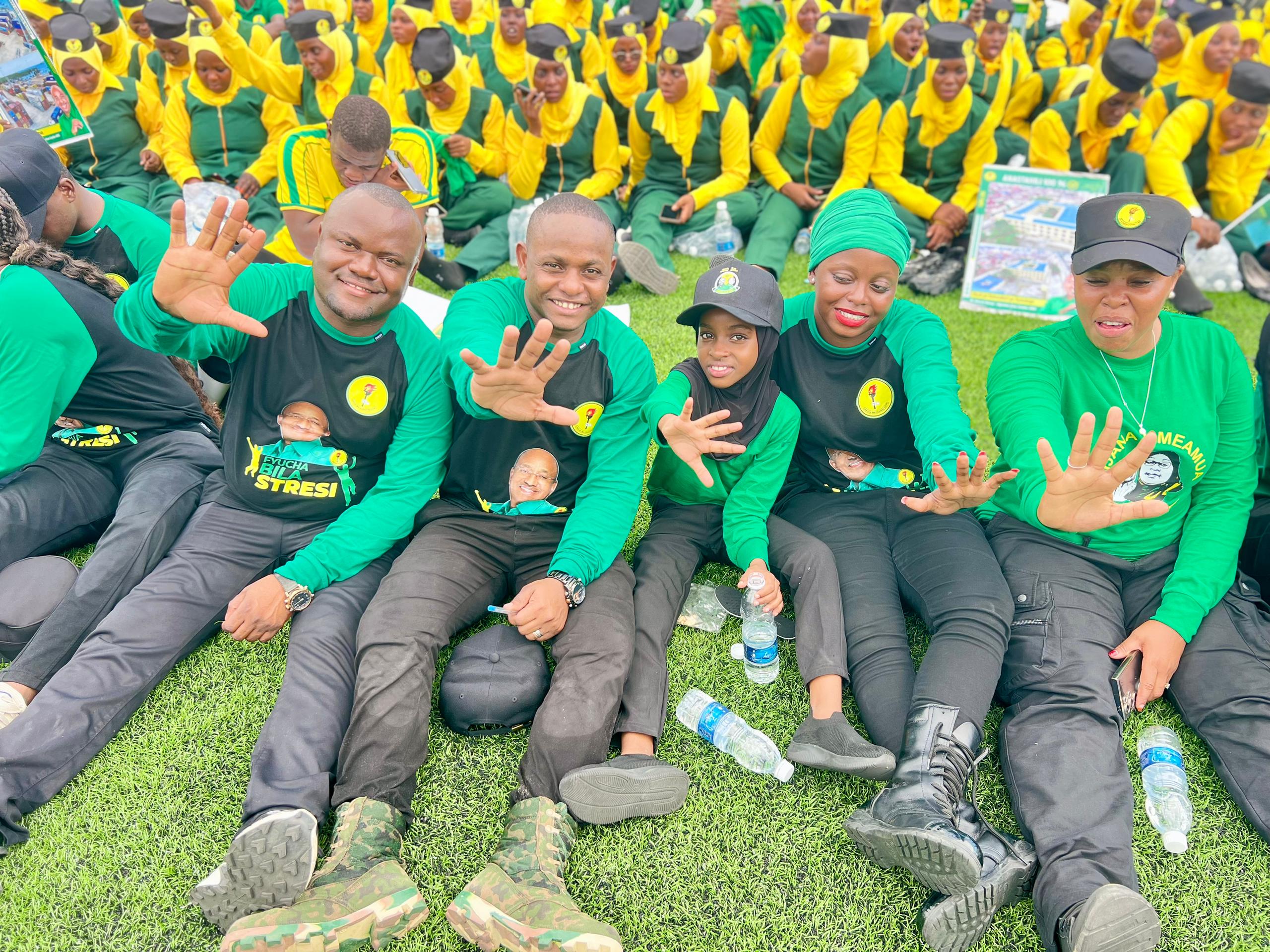 Massive UVCCM Youth Turnout for Dr Mwinyi in Zanzibar - Daily News