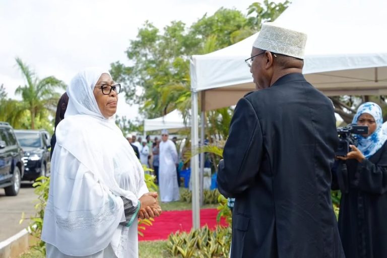 President Samia attends Fuoni MP’s funeral - Daily News