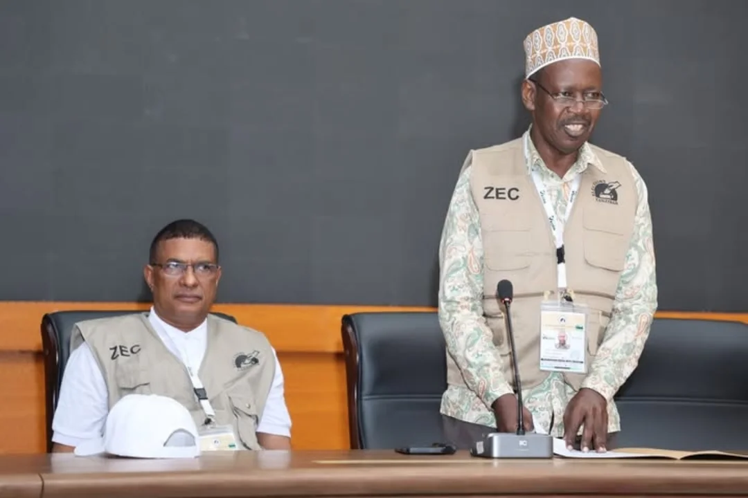 ZEC commends police for peaceful election preparations - Daily News