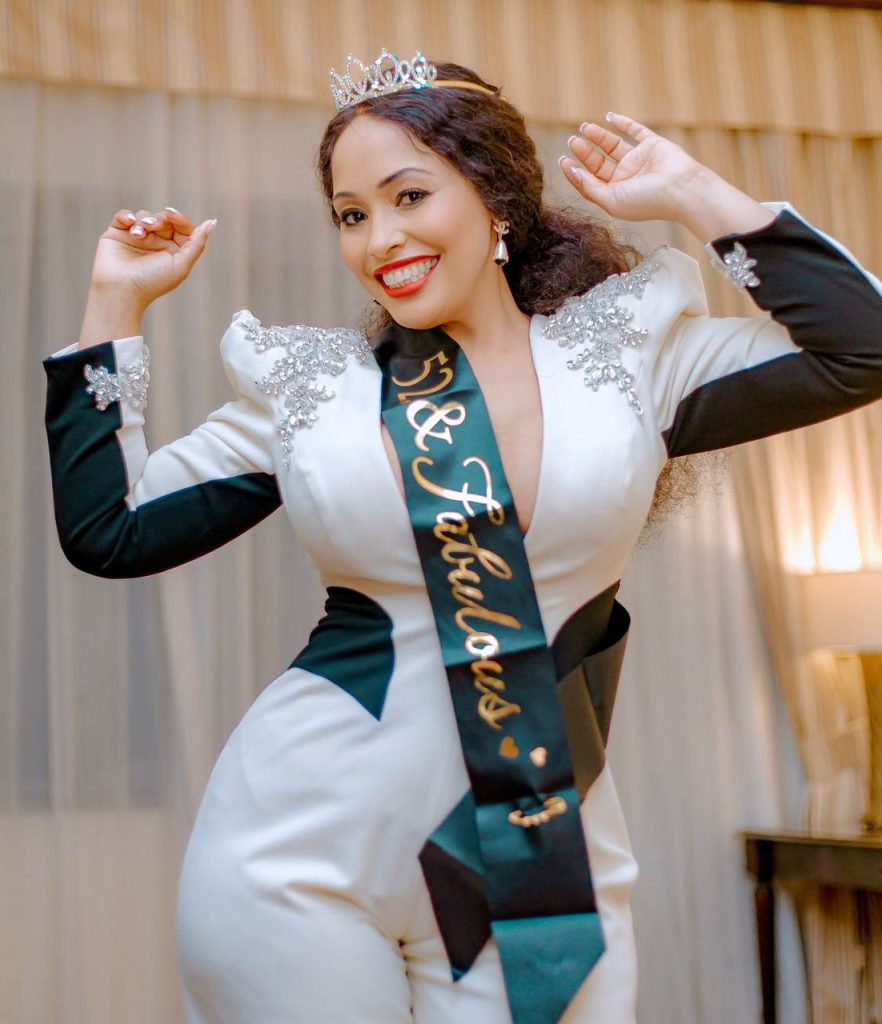 Linda Bezuidenhout: Tanzanian model in the US glorifies home heritage ...